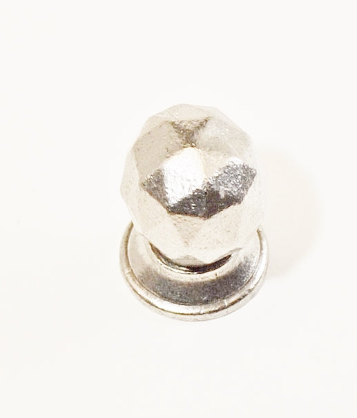 Faceted Knob (Small) – Modern Objects